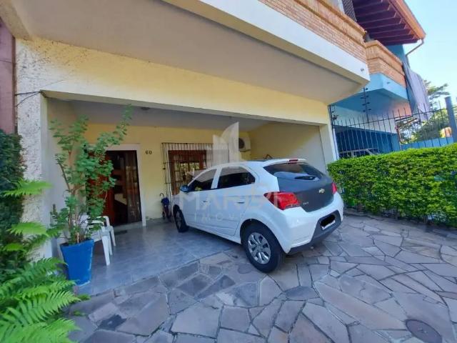 Casa / Sobrado para Venda em Porto Alegre/RS Ipanema 4 Quartos