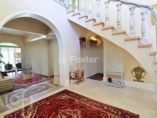 Casa / Sobrado para Venda em Porto Alegre/RS Ipanema 4 Quartos