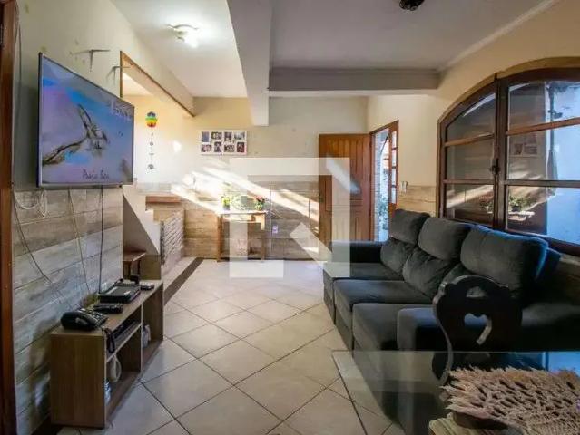 Casa / Sobrado para Venda em Porto Alegre/RS Ipanema 4 Quartos