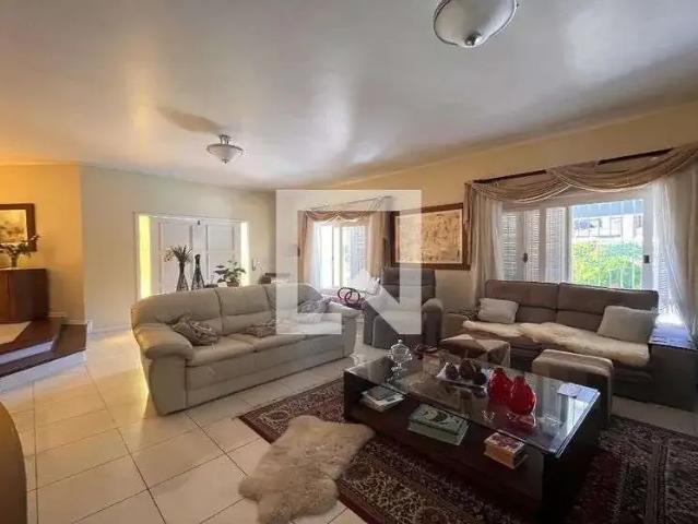 Casa / Sobrado para Venda em Porto Alegre/RS Ipanema 4 Quartos