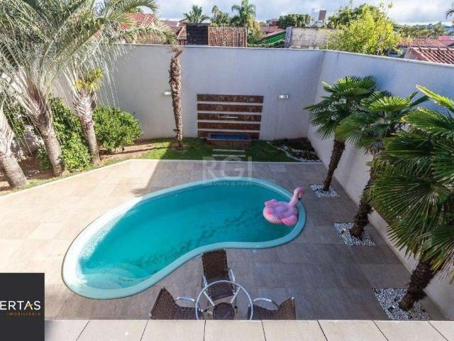 Casa / Sobrado para Venda em Porto Alegre/RS Ipanema 4 Quartos
