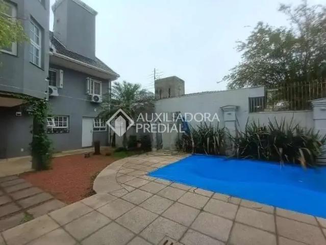 Casa / Sobrado para Venda em Porto Alegre/RS Ipanema 4 Quartos