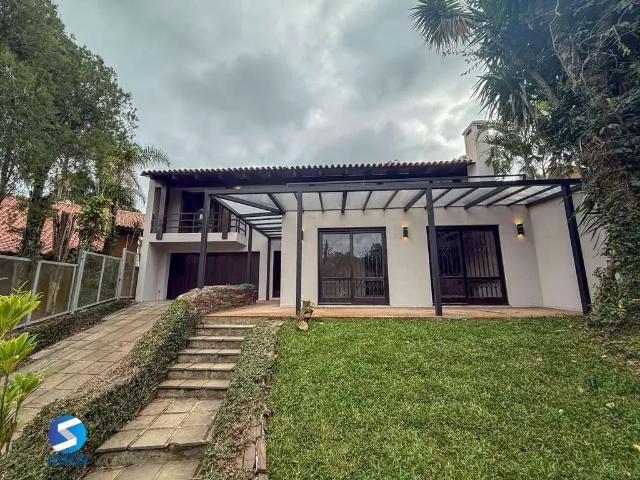 Casa / Sobrado para Venda em Porto Alegre/RS Ipanema 4 Quartos