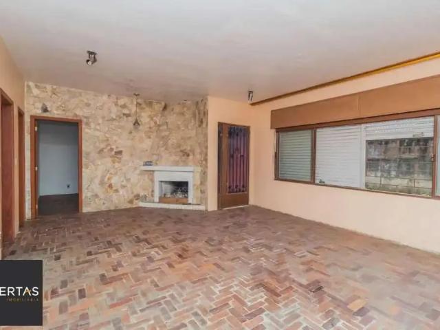 Casa / Sobrado para Venda em Porto Alegre/RS Ipanema 4 Quartos