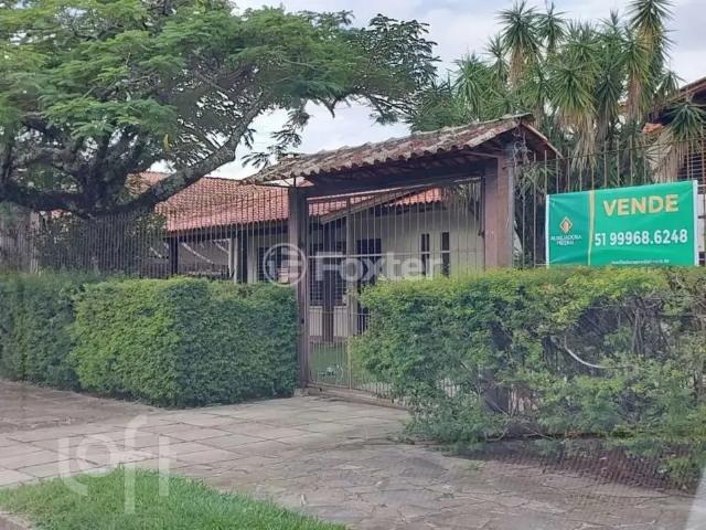 Casa / Sobrado para Venda em Porto Alegre/RS Ipanema 5 Quartos