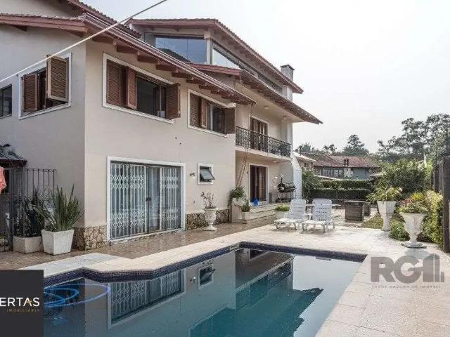 Casa / Sobrado para Venda em Porto Alegre/RS Ipanema 6 Quartos