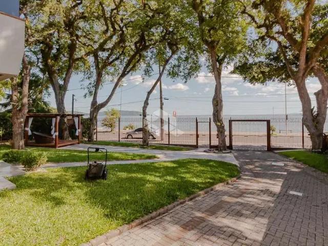 Casa / Sobrado para Venda em Porto Alegre/RS Ipanema 7 Quartos