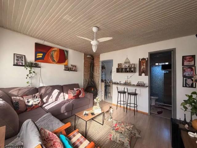 Casa / Sobrado para Venda em Porto Alegre/RS Jardim Carvalho 3 Quartos