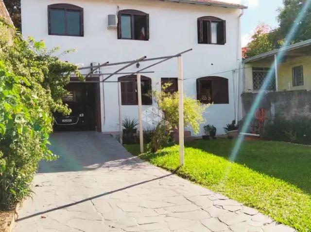 Casa / Sobrado para Venda em Porto Alegre/RS Jardim Carvalho 3 Quartos