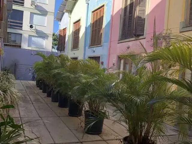 Casa / Sobrado para Venda em Porto Alegre/RS Jardim do Salso 2 Quartos