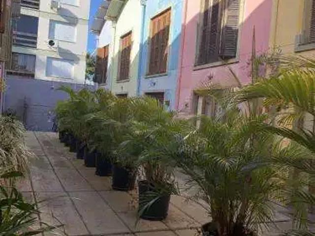 Casa / Sobrado para Venda em Porto Alegre/RS Jardim do Salso 2 Quartos