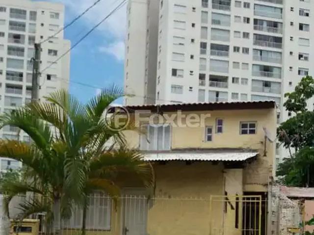 Casa / Sobrado para Venda em Porto Alegre/RS Jardim Europa 3 Quartos