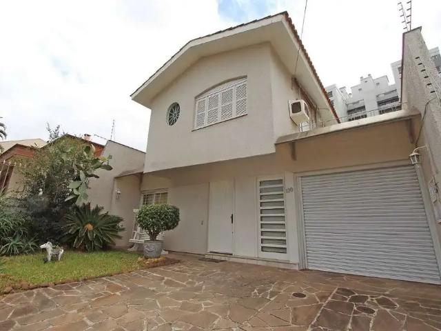 Casa / Sobrado para Venda em Porto Alegre/RS Jardim Europa 3 Quartos