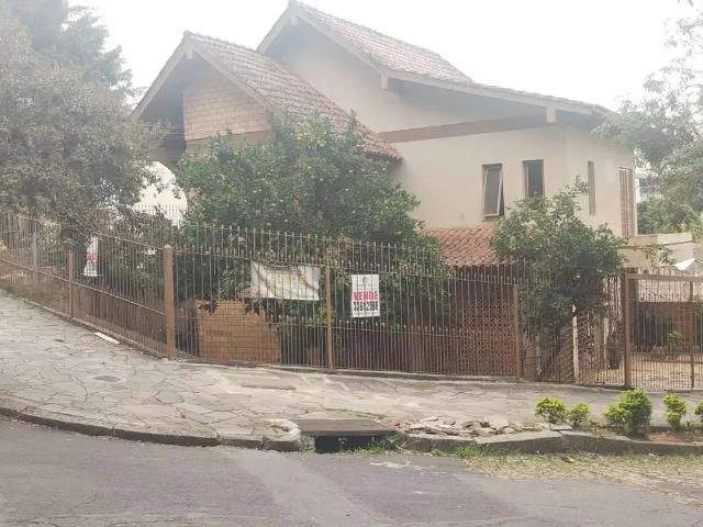 Casa / Sobrado para Venda em Porto Alegre/RS Jardim Floresta 3 Quartos