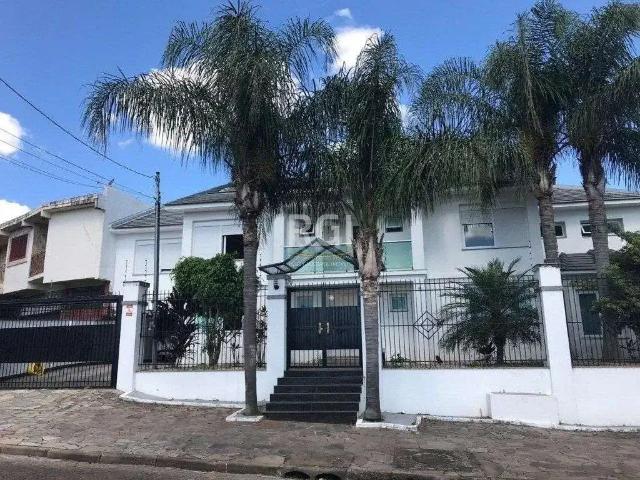 Casa / Sobrado para Venda em Porto Alegre/RS Jardim Floresta 6 Quartos