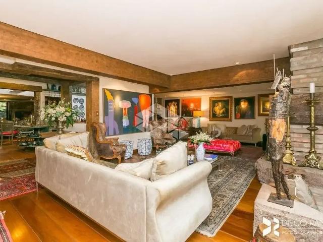 Casa / Sobrado para Venda em Porto Alegre/RS Jardim Isabel 3 Quartos