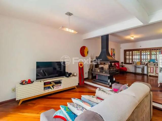 Casa / Sobrado para Venda em Porto Alegre/RS Jardim Isabel 3 Quartos