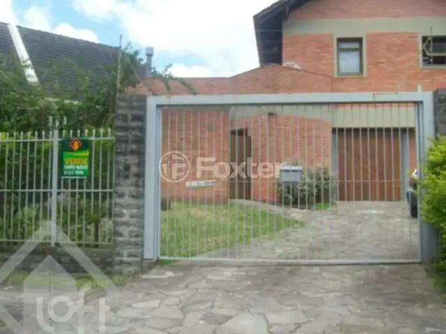 Casa / Sobrado para Venda em Porto Alegre/RS Jardim Isabel 4 Quartos