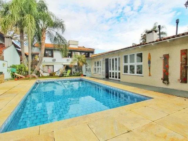 Casa / Sobrado para Venda em Porto Alegre/RS Jardim Isabel 4 Quartos