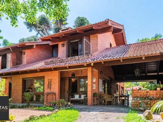 Casa / Sobrado para Venda em Porto Alegre/RS Jardim Isabel 4 Quartos