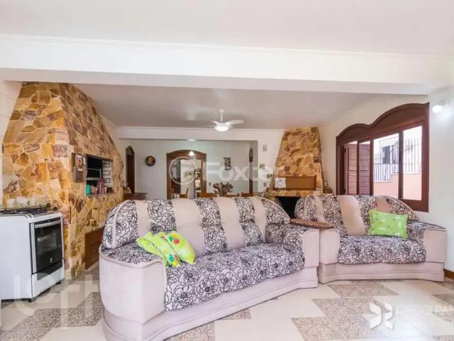 Casa / Sobrado para Venda em Porto Alegre/RS Jardim Isabel 4 Quartos