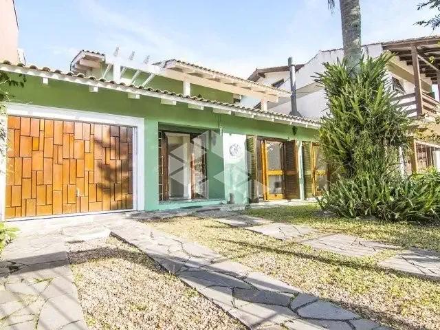 Casa / Sobrado para Venda em Porto Alegre/RS Jardim Isabel 6 Quartos