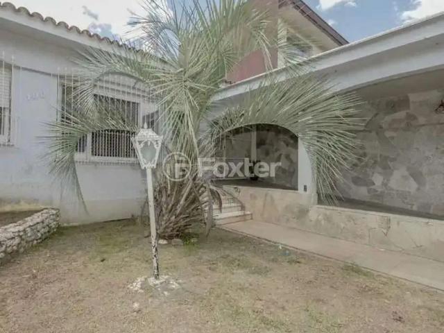 Casa / Sobrado para Venda em Porto Alegre/RS Jardim Sabará 4 Quartos