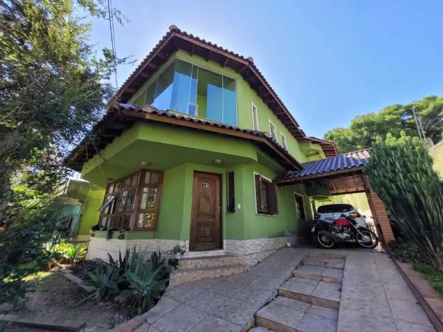Casa / Sobrado para Venda em Porto Alegre/RS Jardim Itu Sabará 4 Quartos