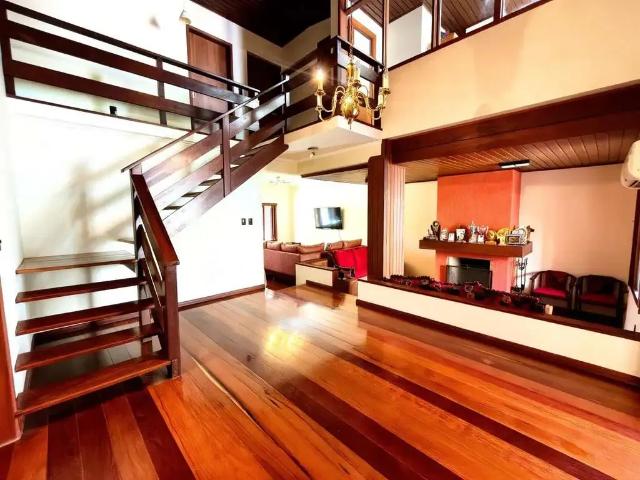 Casa / Sobrado para Venda em Porto Alegre/RS Jardim Itu Sabará 4 Quartos
