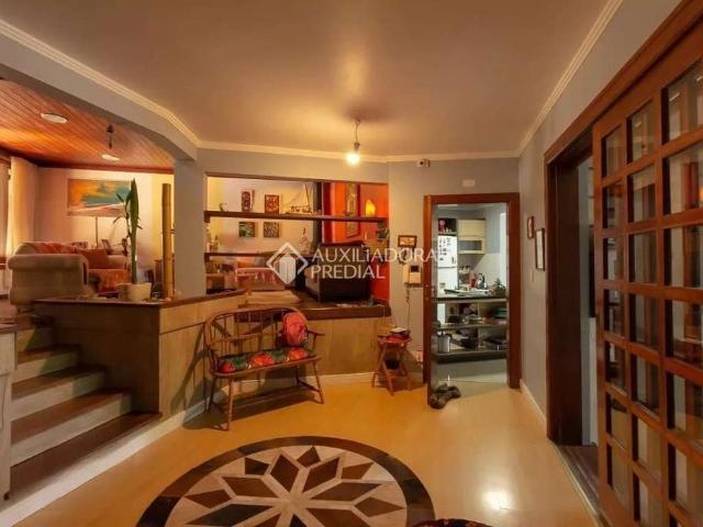 Casa / Sobrado para Venda em Porto Alegre/RS Jardim Itu Sabará 4 Quartos