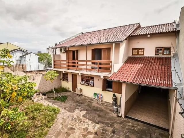 Casa / Sobrado para Venda em Porto Alegre/RS Jardim Itu Sabará 4 Quartos