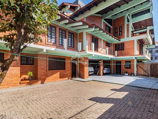 Casa / Sobrado para Venda em Porto Alegre/RS Jardim Itu Sabará 4 Quartos