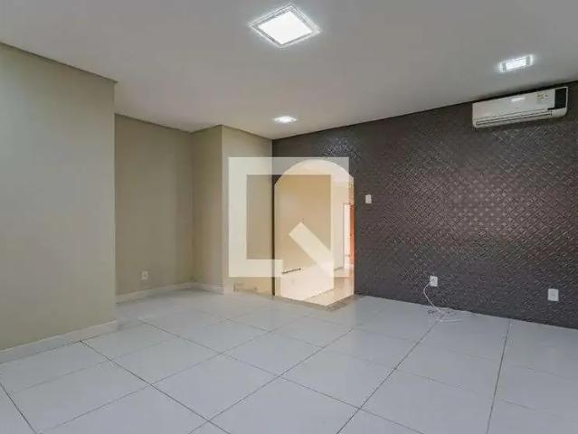 Casa / Sobrado para Venda em Porto Alegre/RS Jardim Itu Sabará 4 Quartos