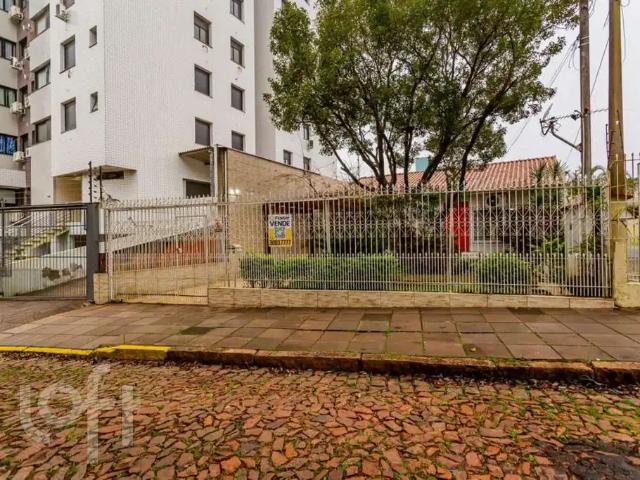 Casa / Sobrado para Venda em Porto Alegre/RS Jardim Itu Sabará 4 Quartos