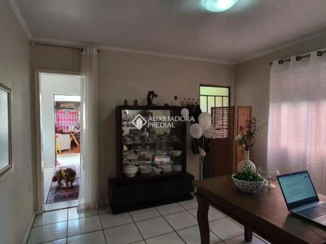 Casa / Sobrado para Venda em Porto Alegre/RS Jardim Itu Sabará 4 Quartos