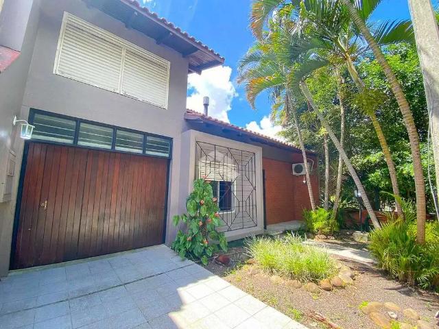 Casa / Sobrado para Venda em Porto Alegre/RS Jardim Sabará 4 Quartos