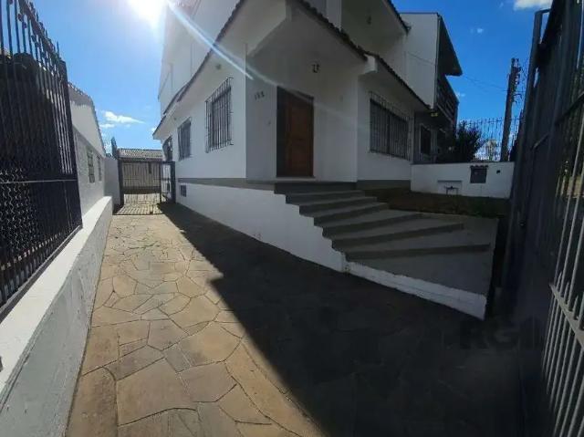 Casa / Sobrado para Venda em Porto Alegre/RS Jardim Itu Sabará 4 Quartos