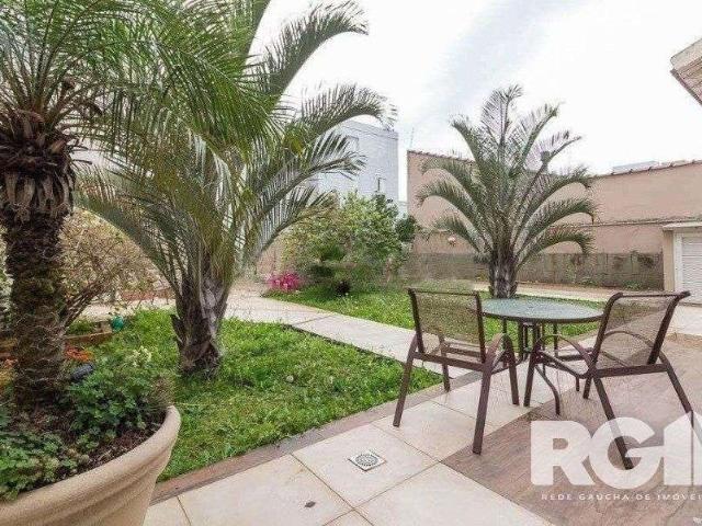 Casa / Sobrado para Venda em Porto Alegre/RS Jardim Itu Sabará 4 Quartos