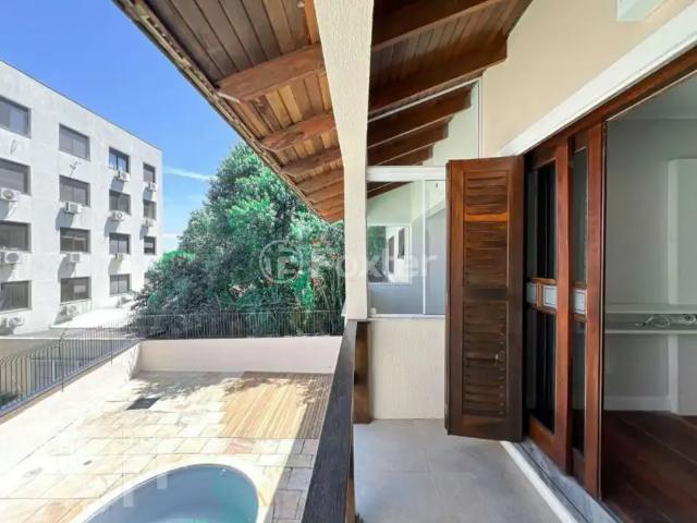 Casa / Sobrado para Venda em Porto Alegre/RS Jardim Itu Sabará 4 Quartos