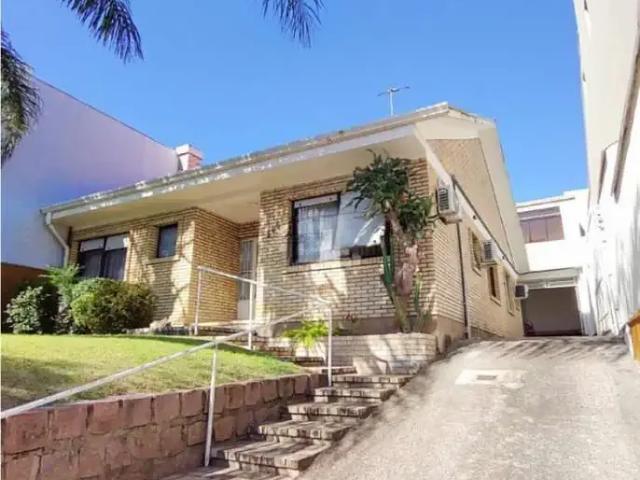 Casa / Sobrado para Venda em Porto Alegre/RS Jardim Itu Sabará 4 Quartos