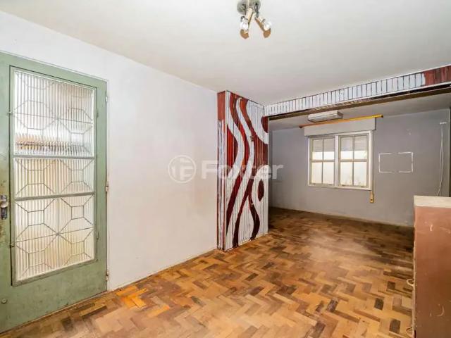 Casa / Sobrado para Venda em Porto Alegre/RS Jardim Itu Sabará 4 Quartos