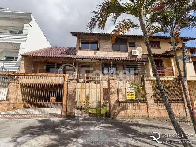 Casa / Sobrado para Venda em Porto Alegre/RS Jardim Itu Sabará 5 Quartos
