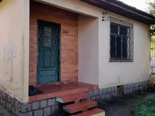 Casa / Sobrado para Venda em Porto Alegre/RS Jardim Itu Sabará 2 Quartos