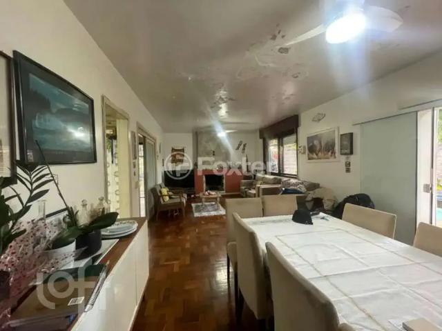 Casa / Sobrado para Venda em Porto Alegre/RS Jardim Itu Sabará 2 Quartos