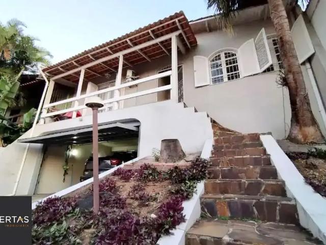Casa / Sobrado para Venda em Porto Alegre/RS Jardim Itu Sabará 3 Quartos