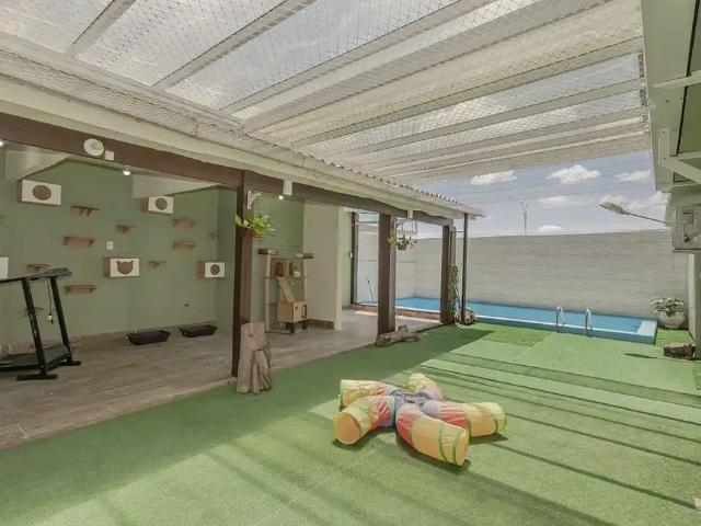 Casa / Sobrado para Venda em Porto Alegre/RS Jardim Sabará 3 Quartos