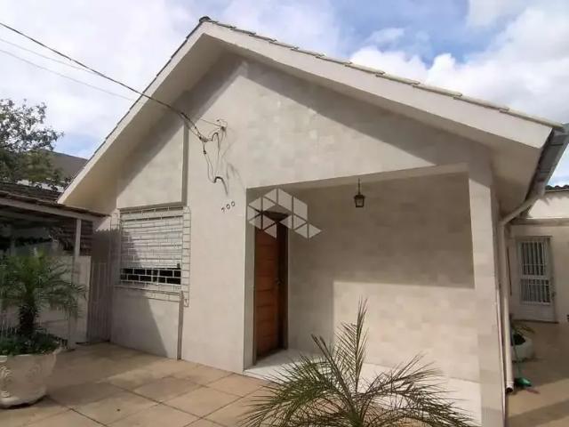 Casa / Sobrado para Venda em Porto Alegre/RS Jardim Itu Sabará 3 Quartos