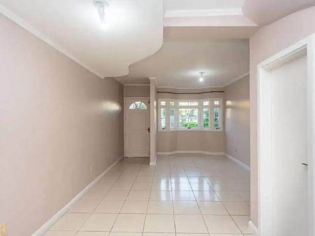 Casa / Sobrado para Venda em Porto Alegre/RS Jardim Itu Sabará 3 Quartos