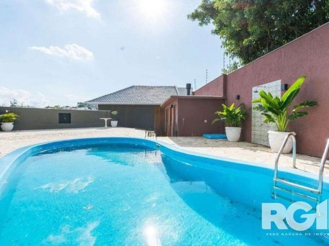 Casa / Sobrado para Venda em Porto Alegre/RS Jardim Planalto 3 Quartos