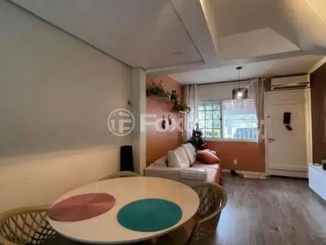 Casa / Sobrado para Venda em Porto Alegre/RS Jardim Itu 3 Quartos